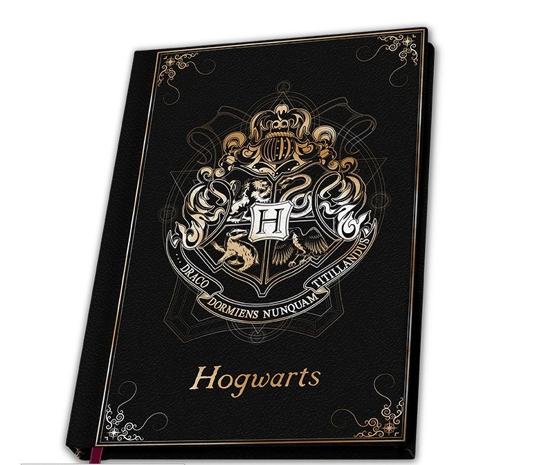Hogwarts Premium Notebook – A5 – Harry Potter – Plush World